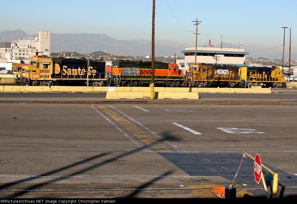 BNSF 2458, 2738, 2578, and 2422